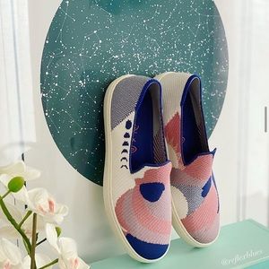 Rothy's | Shoes | Iso Rothys Exclusive X Rose Inks Sneaker | Poshmark